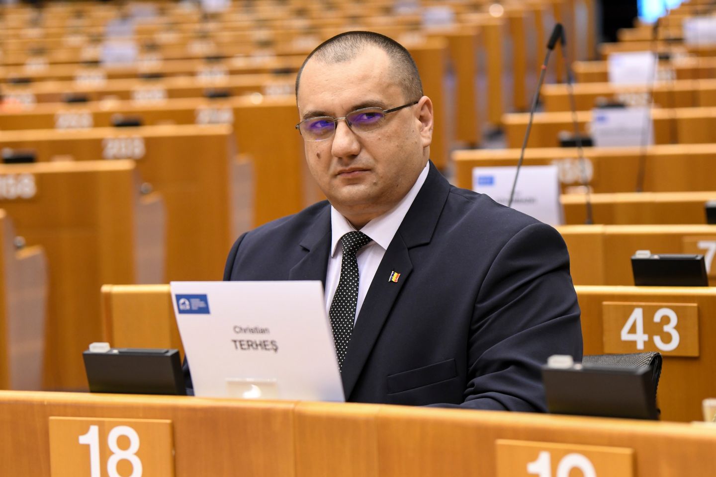CRISTIAN TERHEȘ – România nu este sacul de box al nimănui! - Cuvântul ...